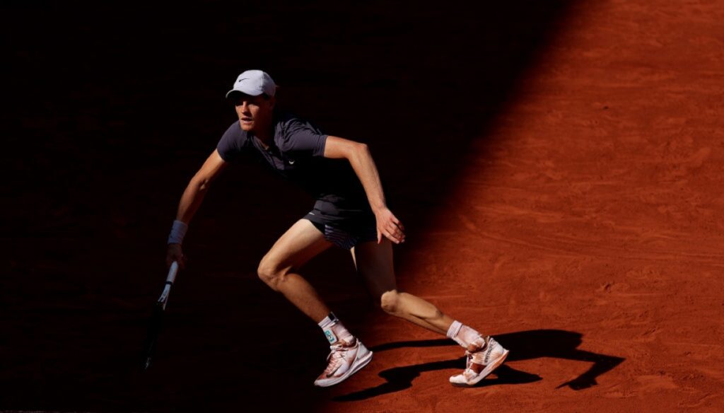 Jannik Sinner, tout se joue au cinquième set - Sportal.fr