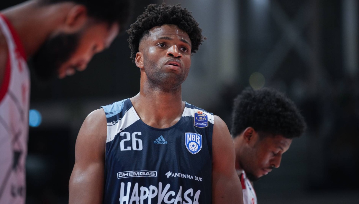 Brindisi et Jordan Bayehe se séparent - Sportal.fr