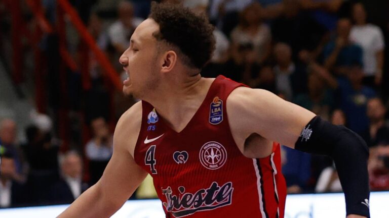 Pallacanestro Trieste, Colbey Ross stops - Sportal.fr